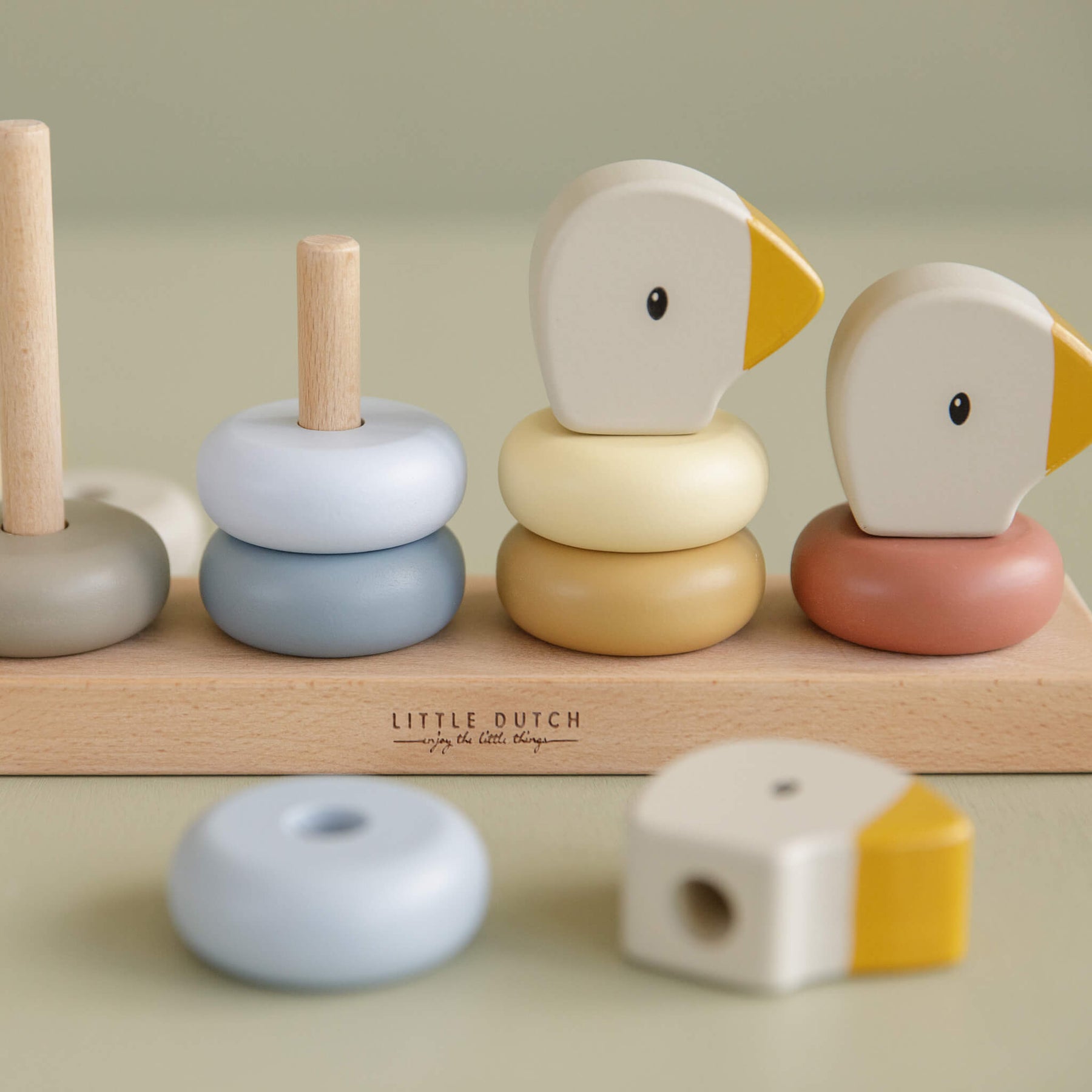 Little Dutch Goose Stacking Family | Oskoe